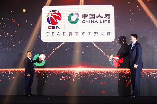 新赛季开赛日收获“大礼” CBA与官方主赞助商续约三年_文体社会_新民网